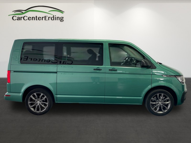 VW Multivan 6.1 * T6 Multivan bus